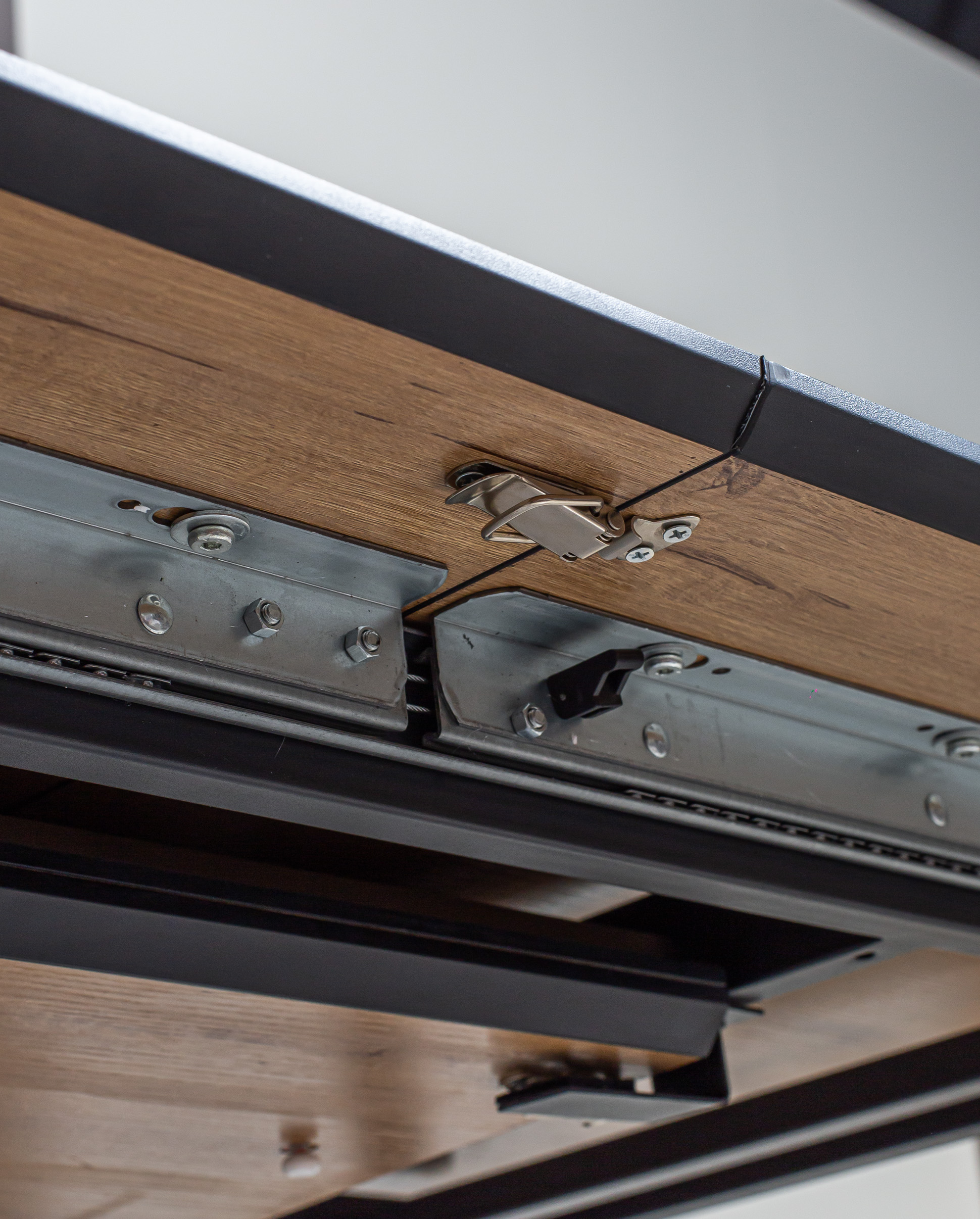 Tavoline Ngenie Me Hapje SOFRA, Efekt Druri – BestSeller