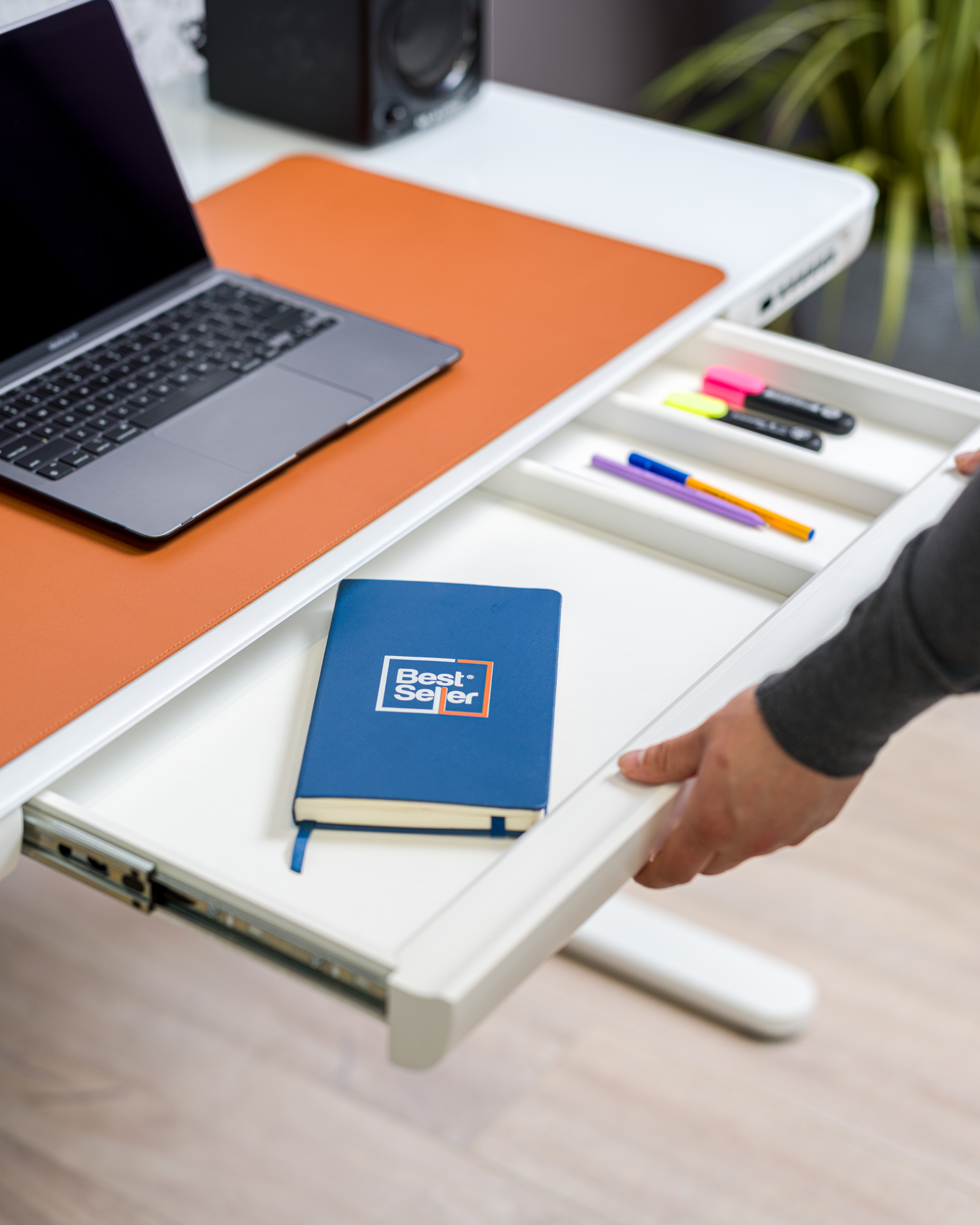 Tavoline Zyre GENSLER Ergonomike, White – BestSeller